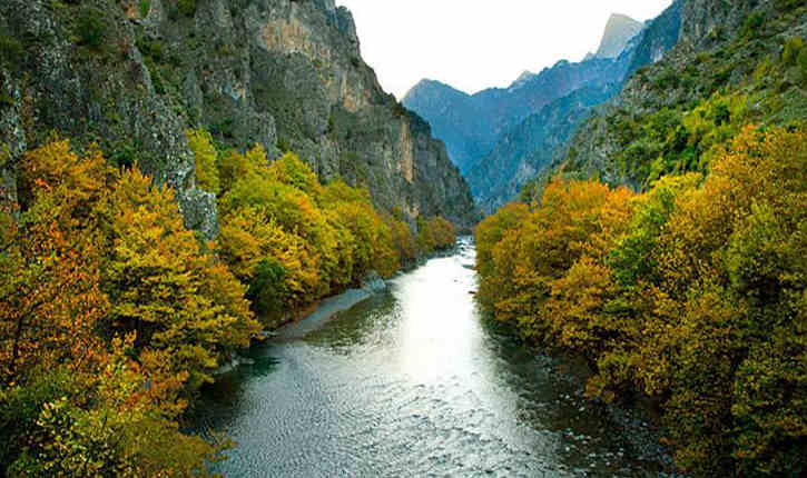 Κάμπινγκ ενάντια στην εκτροπή του Αώου Παντιέρα αντικαπιταλιστική ενημέρωση
